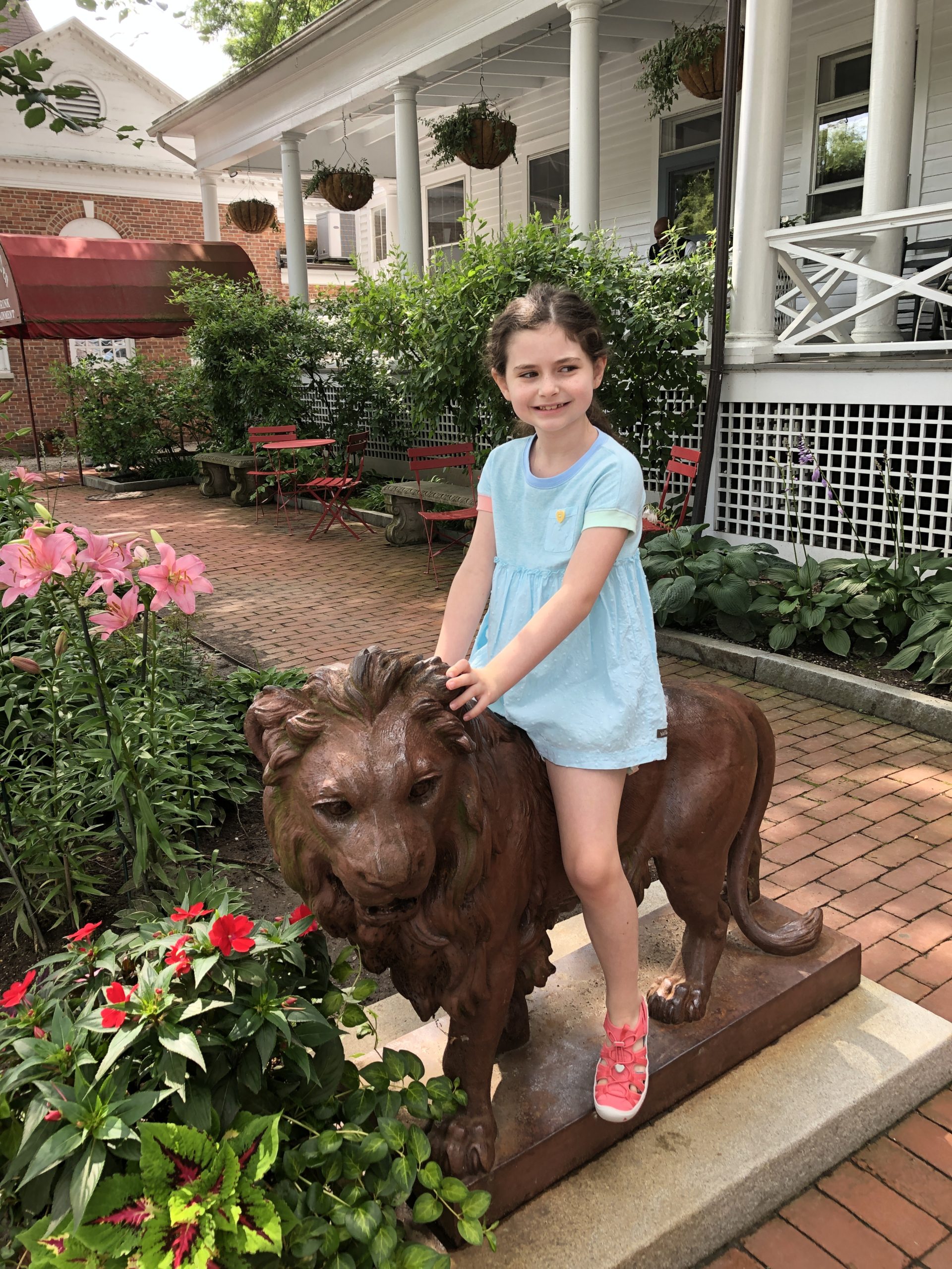The Red Lion Inn | Wandering with Callie